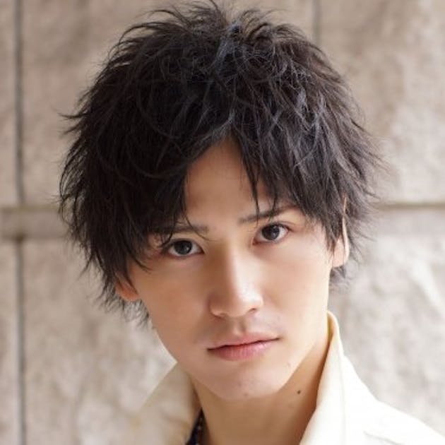 かっこいいメンズ髪型“クラウドマッシュ”。作り方＆おすすめヘアをご紹介！ | Smartlog